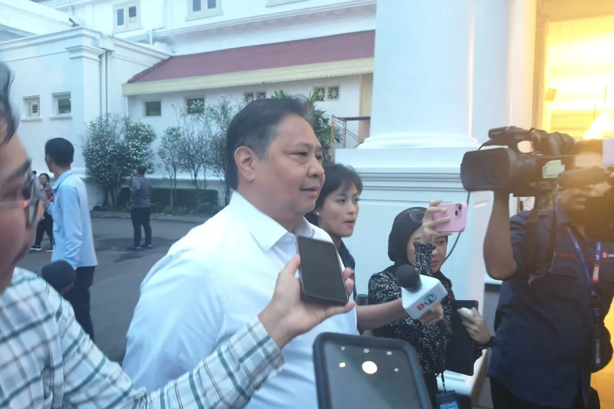 Sri Mulyani Mundur? Airlangga: HOAKS!